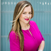 Tavia Sharp | Digital Business Card